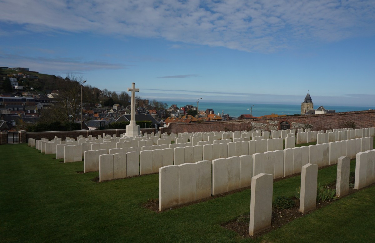 Le Treport Military Cemetery | WW1 Revisited
